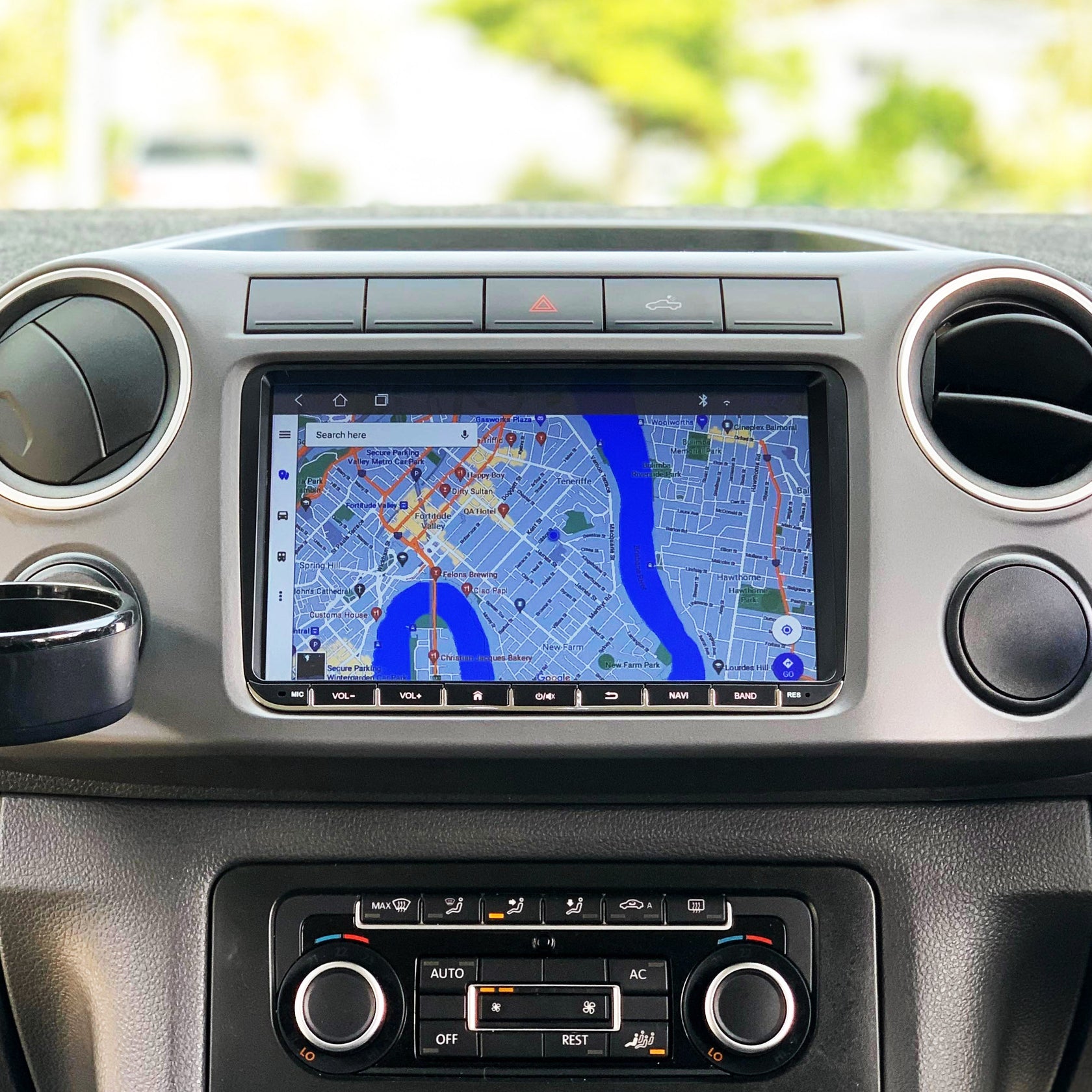 Volkswagen Amarok Head Unit Upgrade Kit (CarPlay) 10'- 15' – DriveiTech